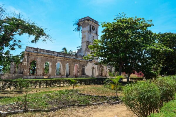 Ambriz - Awe-inspiring Places