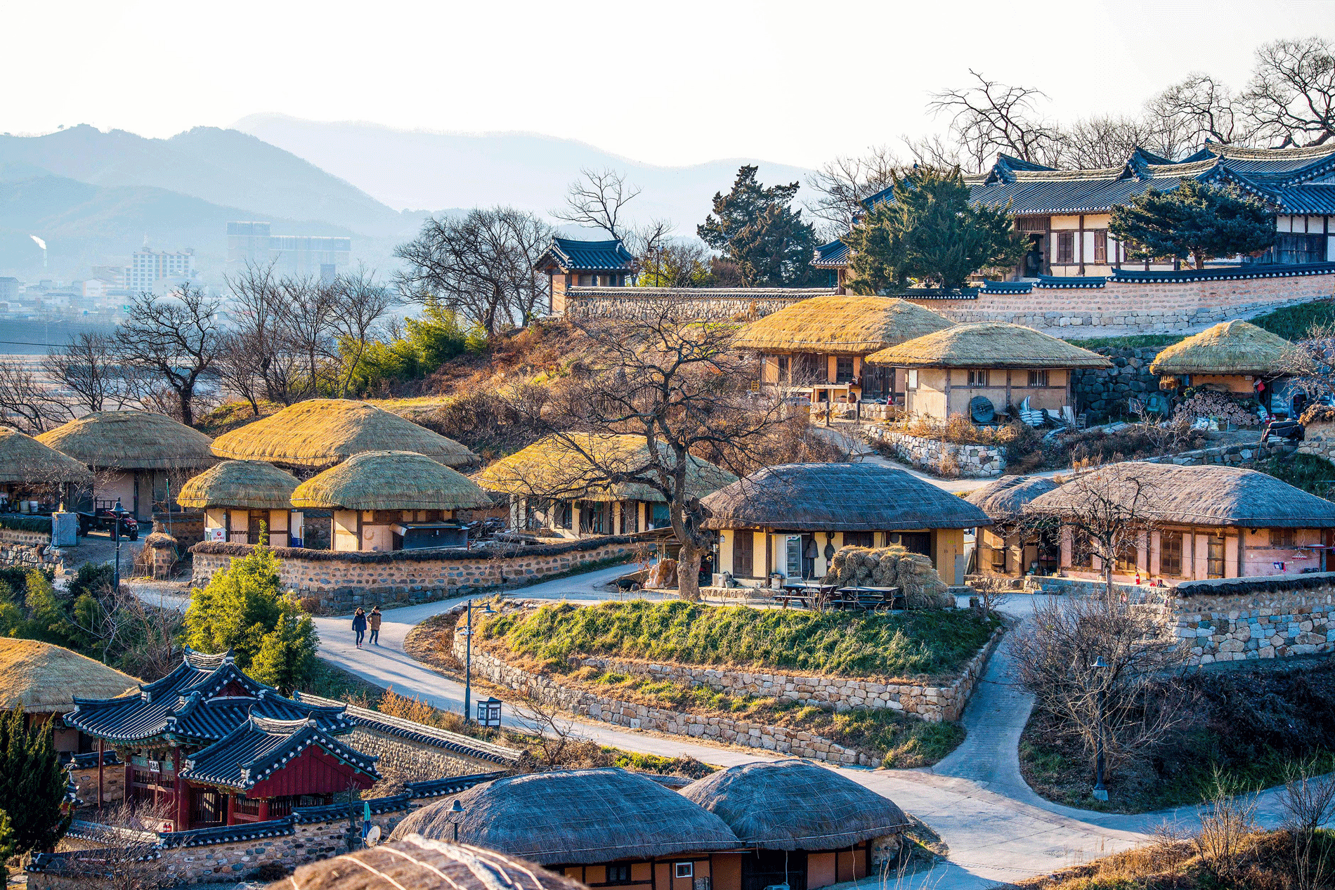Andong Hahoe Folk Village - Awe-inspiring Places