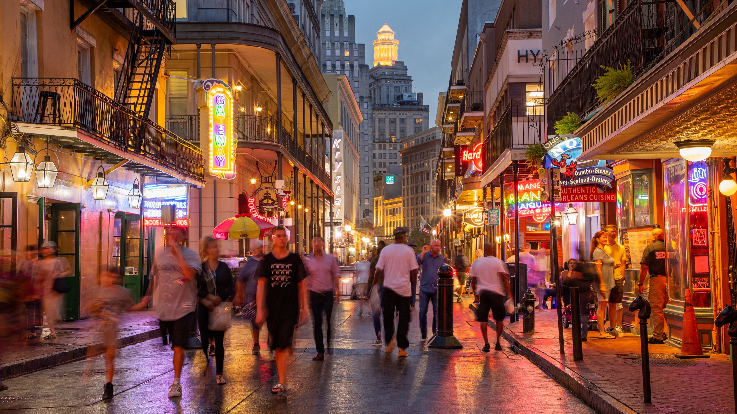 Bourbon Street - Awe-inspiring Places
