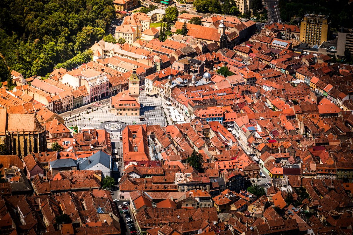 Brasov’S Old Town - Awe-inspiring Places