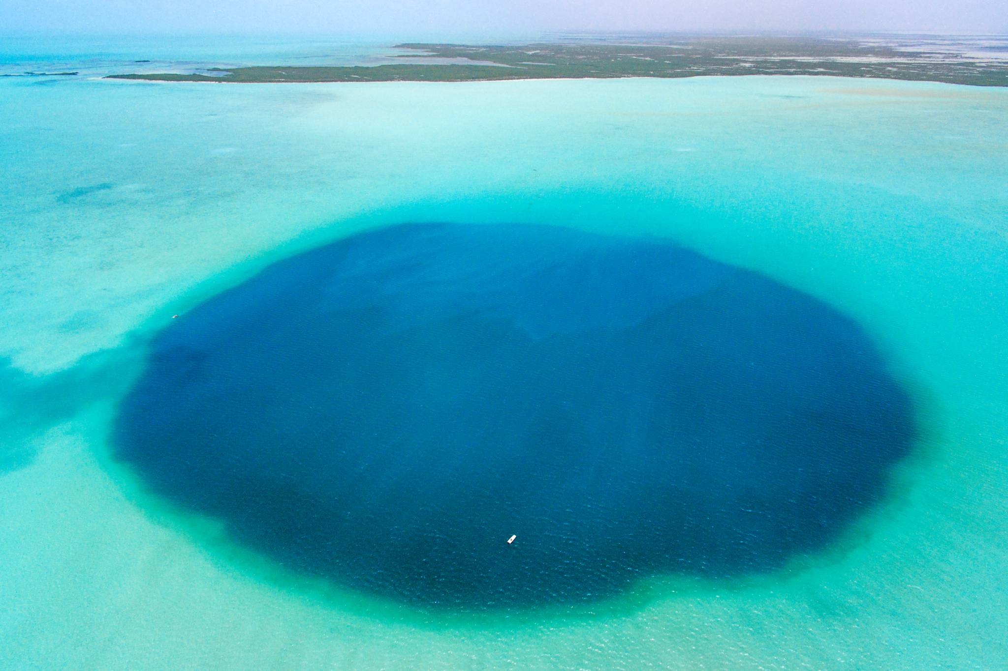 Chalk Sound Blue Hole - Awe-inspiring Places