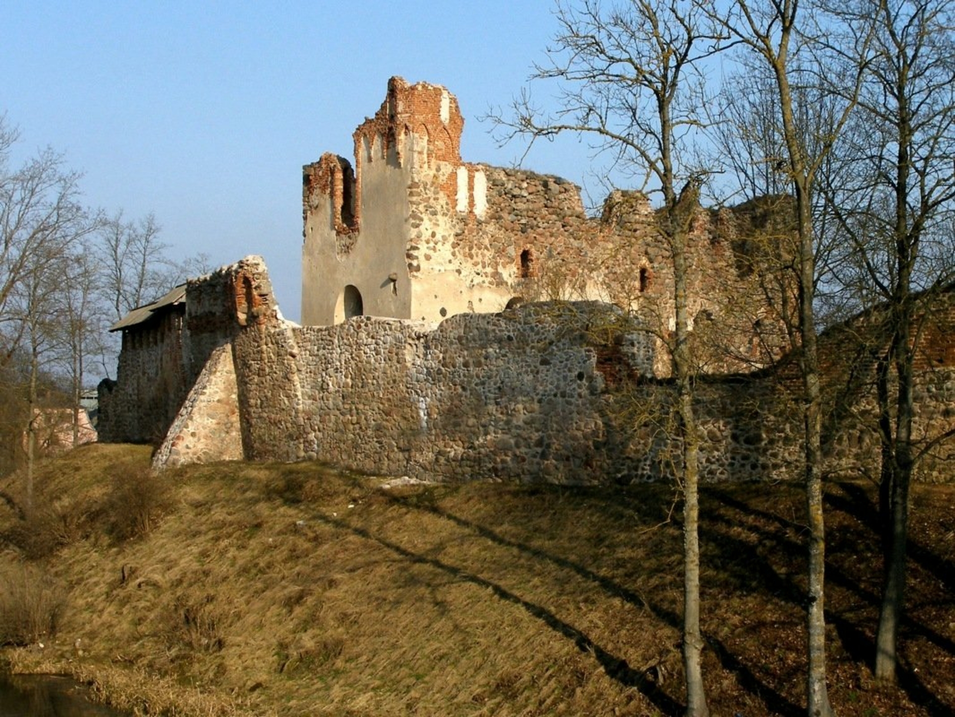 Dobele Castle - Awe-inspiring Places