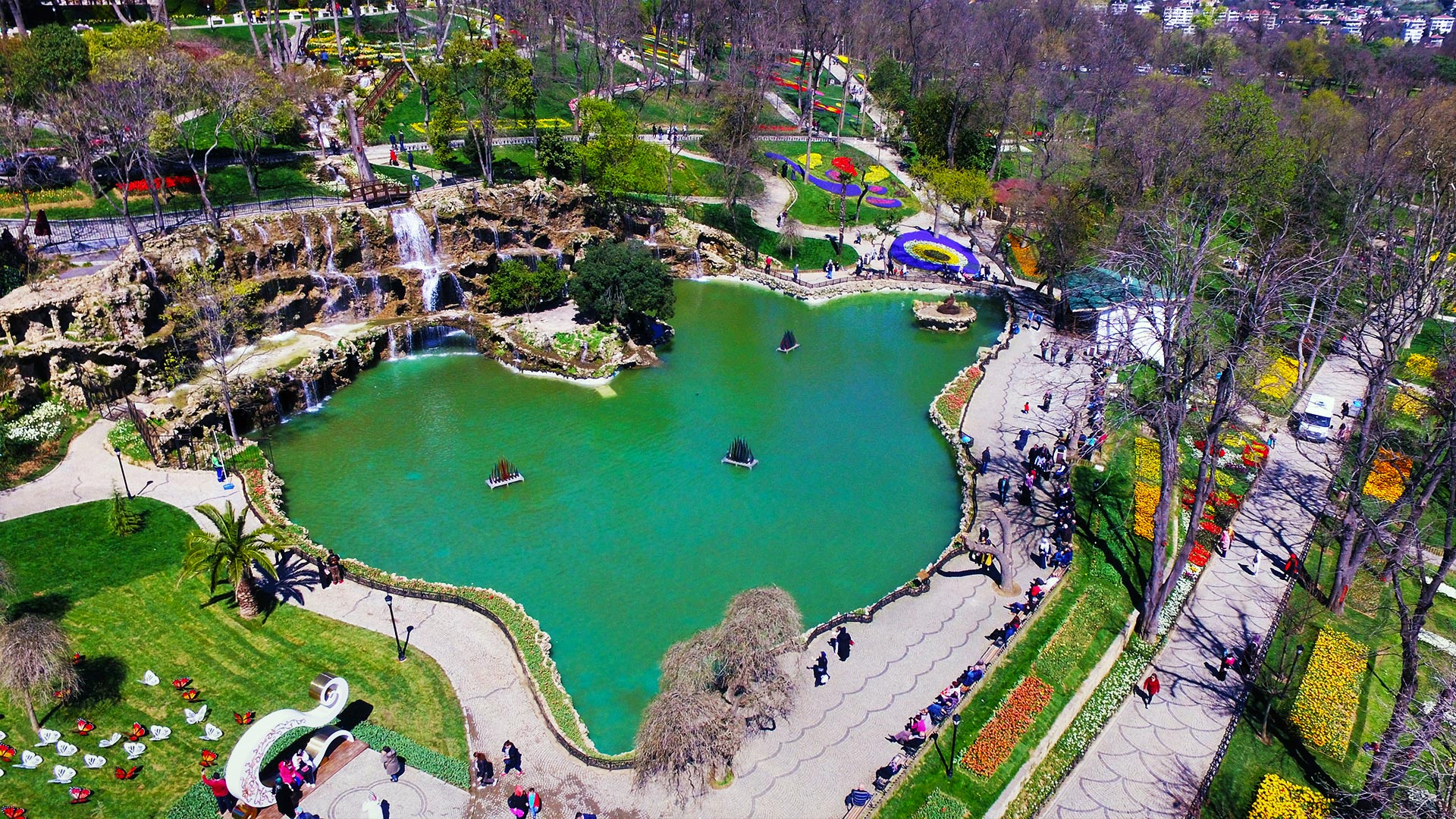 Emirgan Park - Awe-inspiring Places