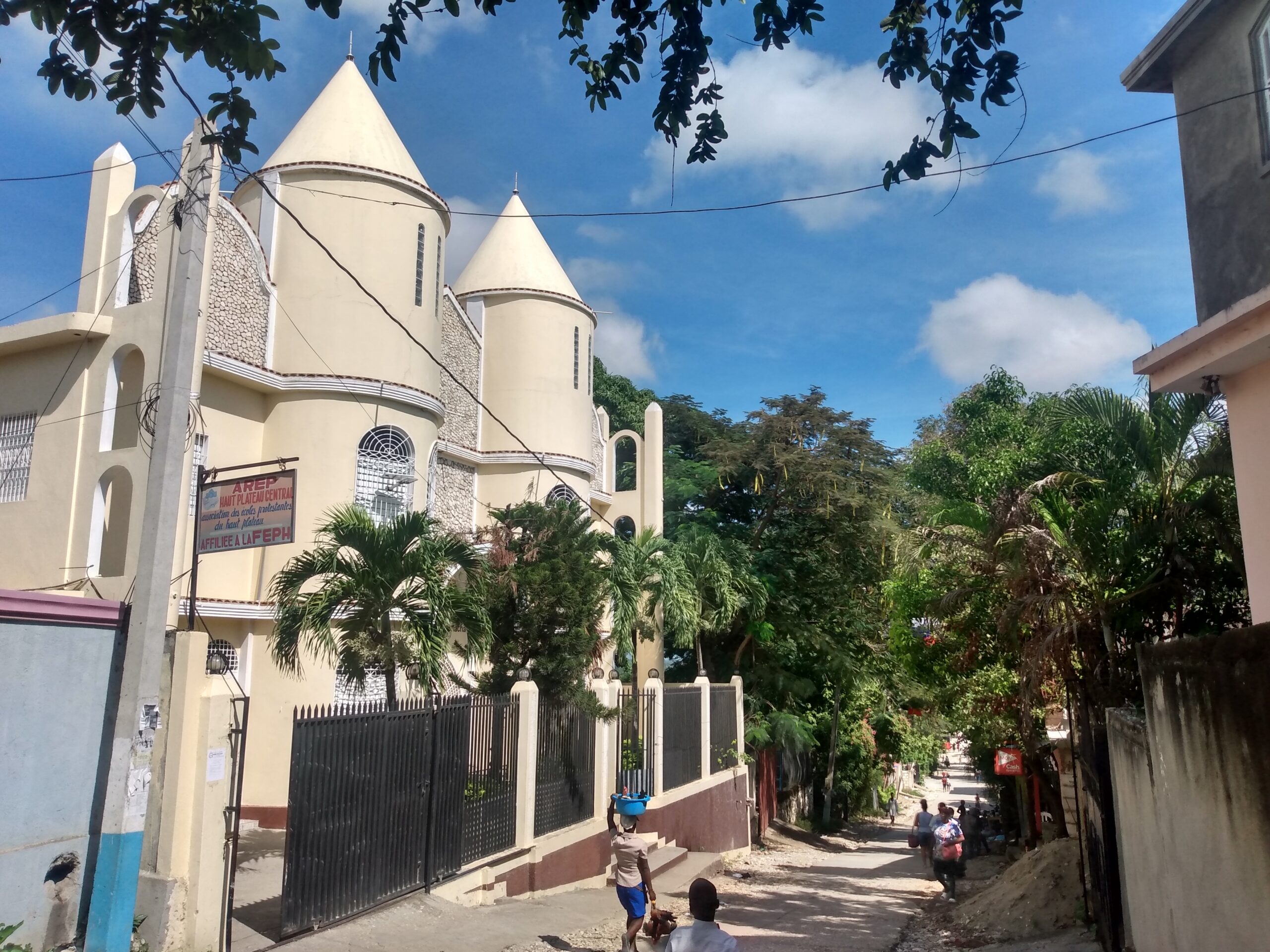 Hinche - Awe-inspiring Places
