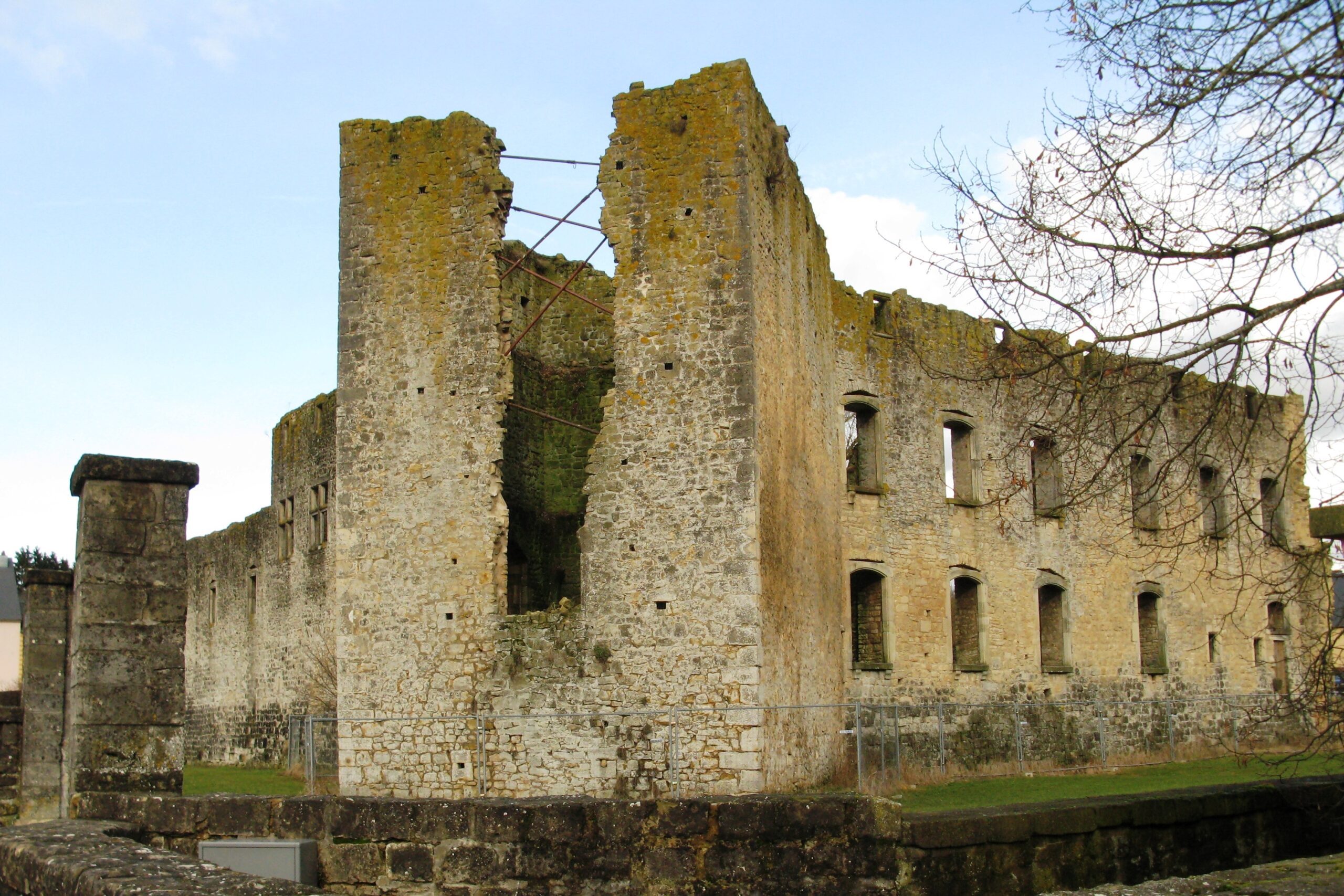 Koerich Castle - Awe-inspiring Places