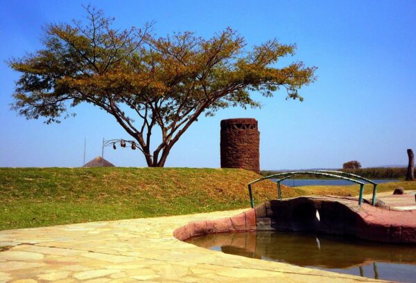 Kuimba Shiri Bird Park - Awe-inspiring Places