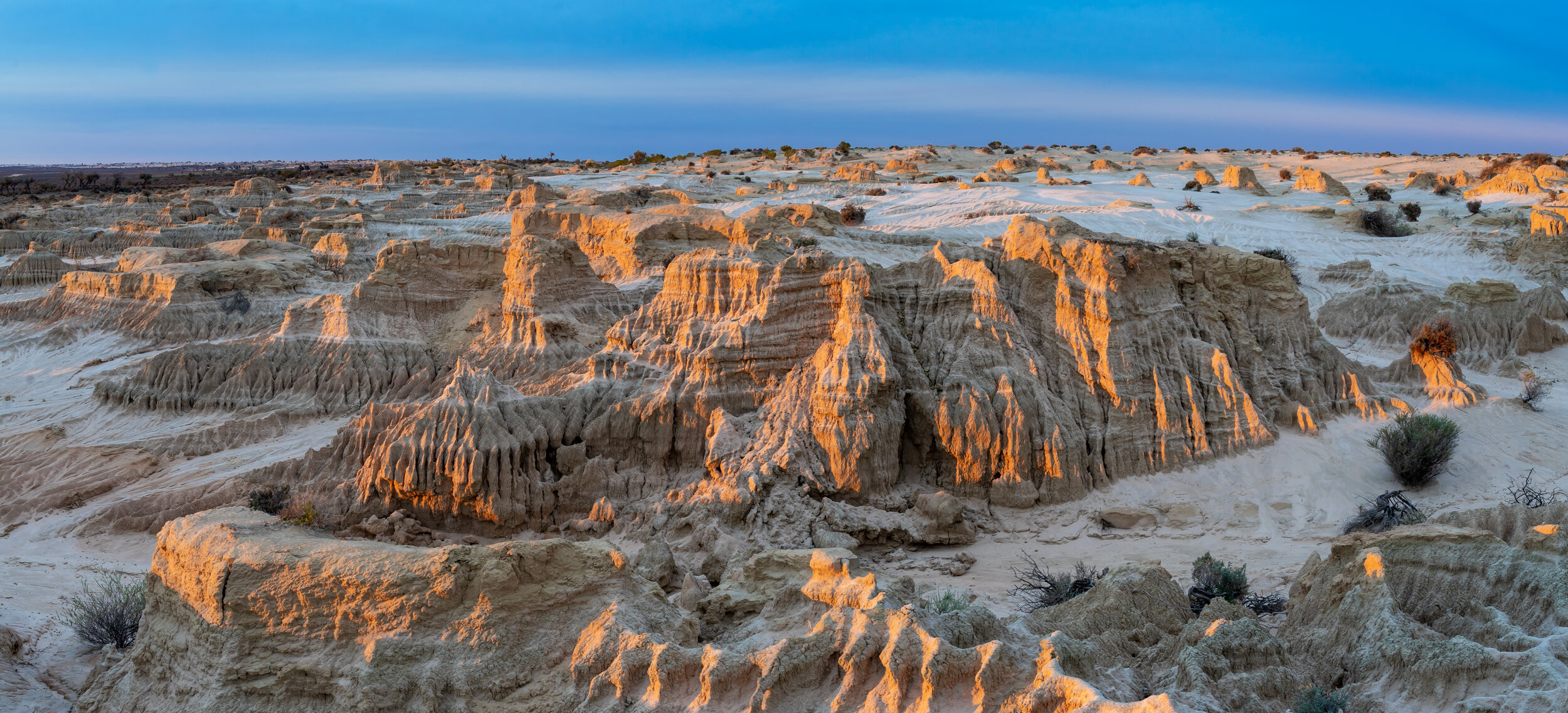 Mungo National Park - Awe-inspiring Places