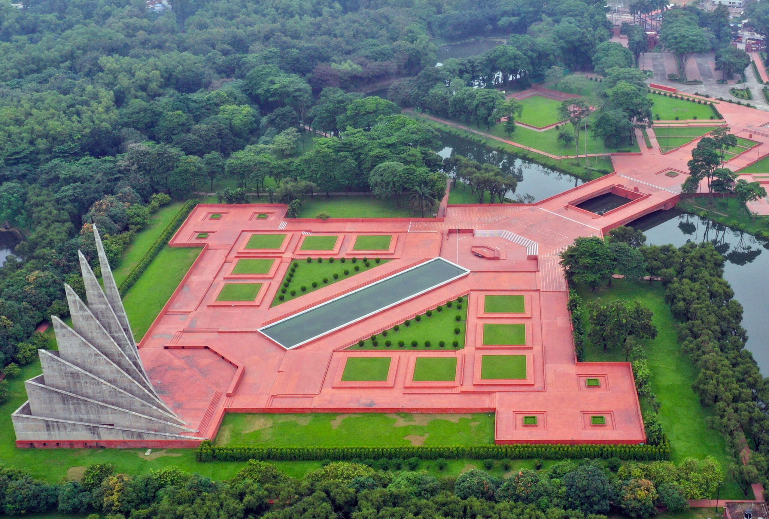 National Martyrs' Memorial - Awe-inspiring Places