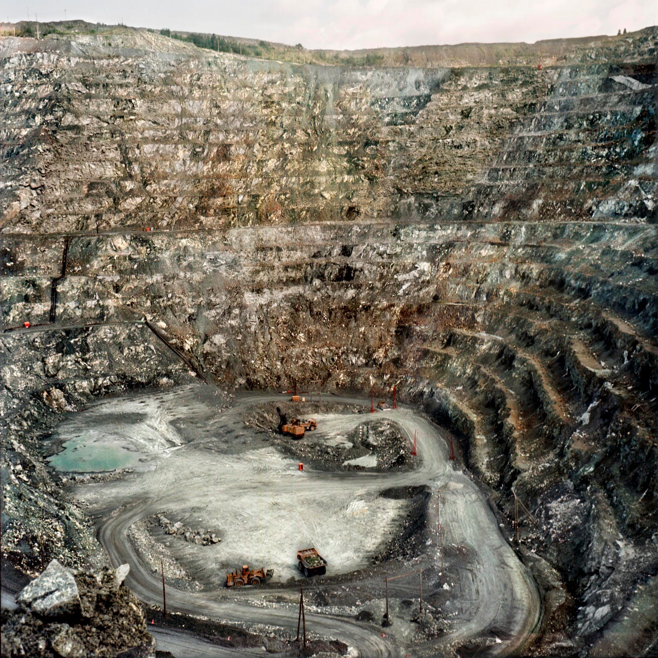 Open Pit Of An Ancient Asbestos Mine At Thetford Mines - Awe-inspiring ...