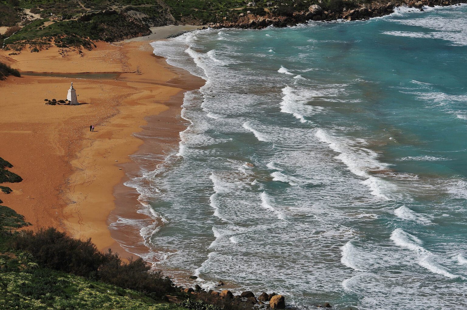Ramla Bay - Awe-inspiring Places