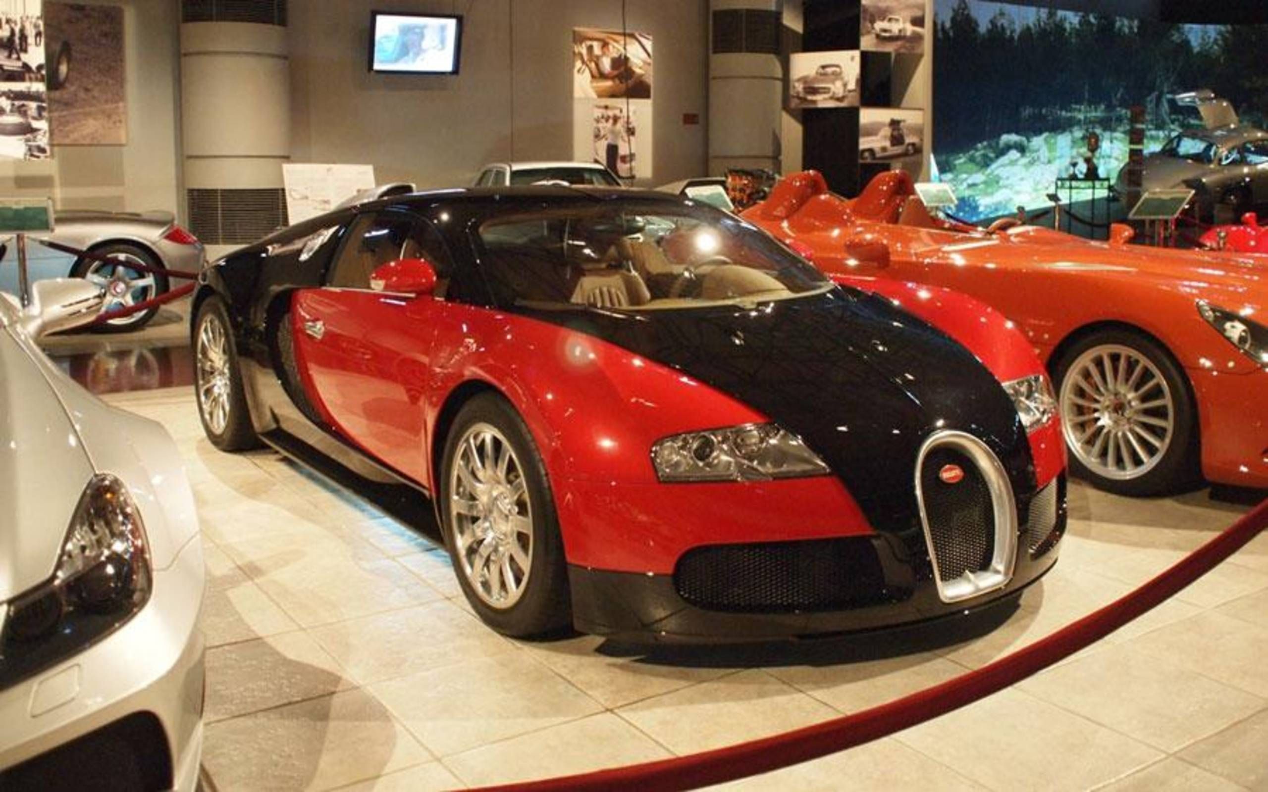 Royal Automobile Museum - Awe-inspiring Places