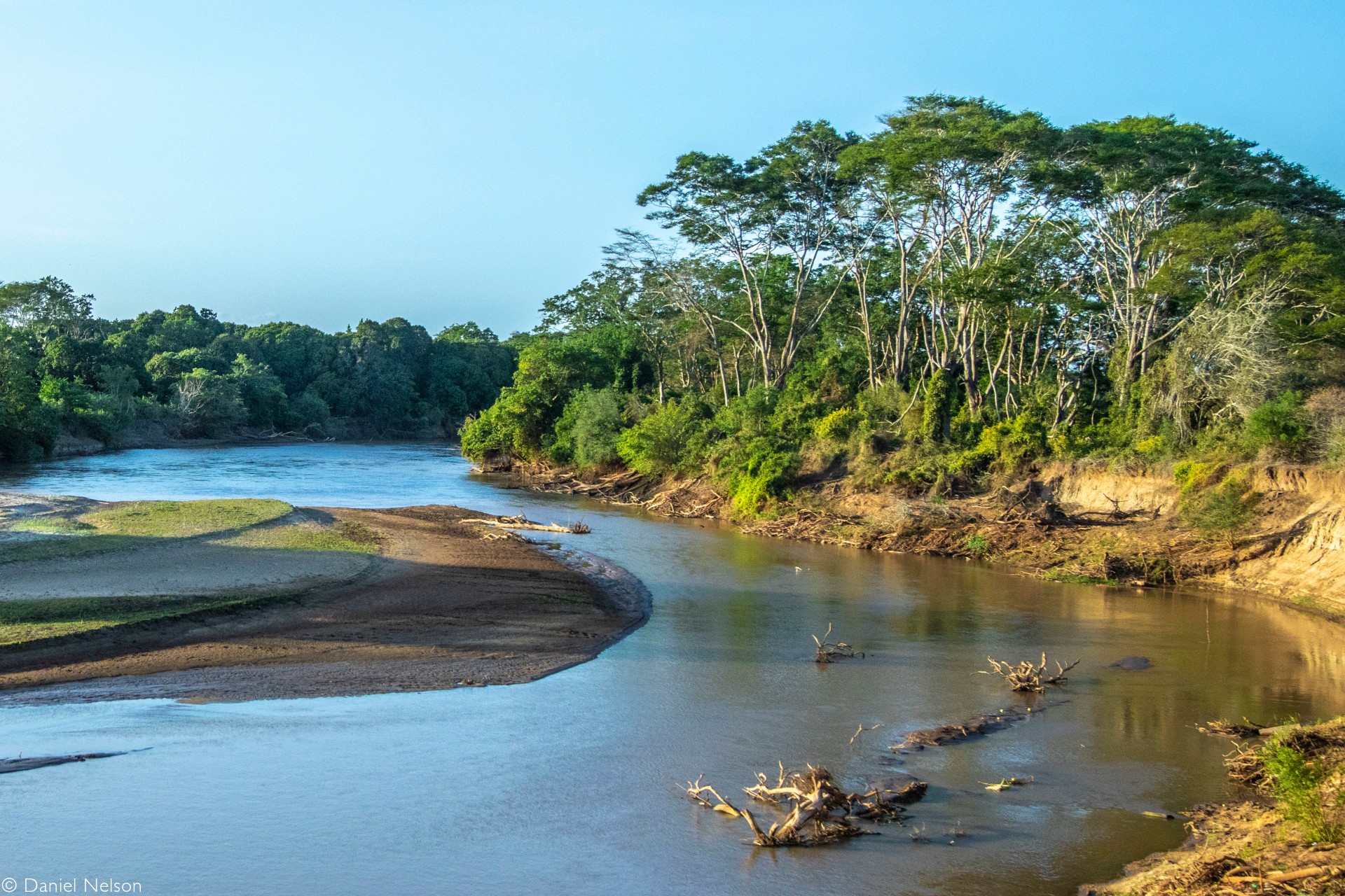 Tana River - Awe-inspiring Places