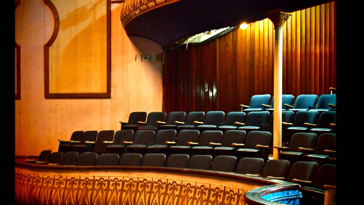 Ward Theatre - Awe-inspiring Places