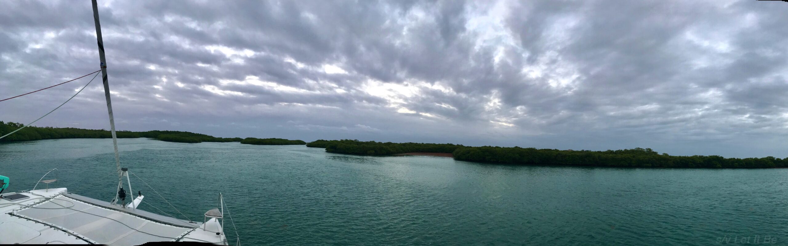 Twin Cayes - Awe-inspiring Places